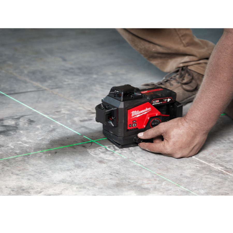 MILWAUKEE 360° Laser se zeleným paprskem a 3 rovinami M12 3PL-0C, bez ...